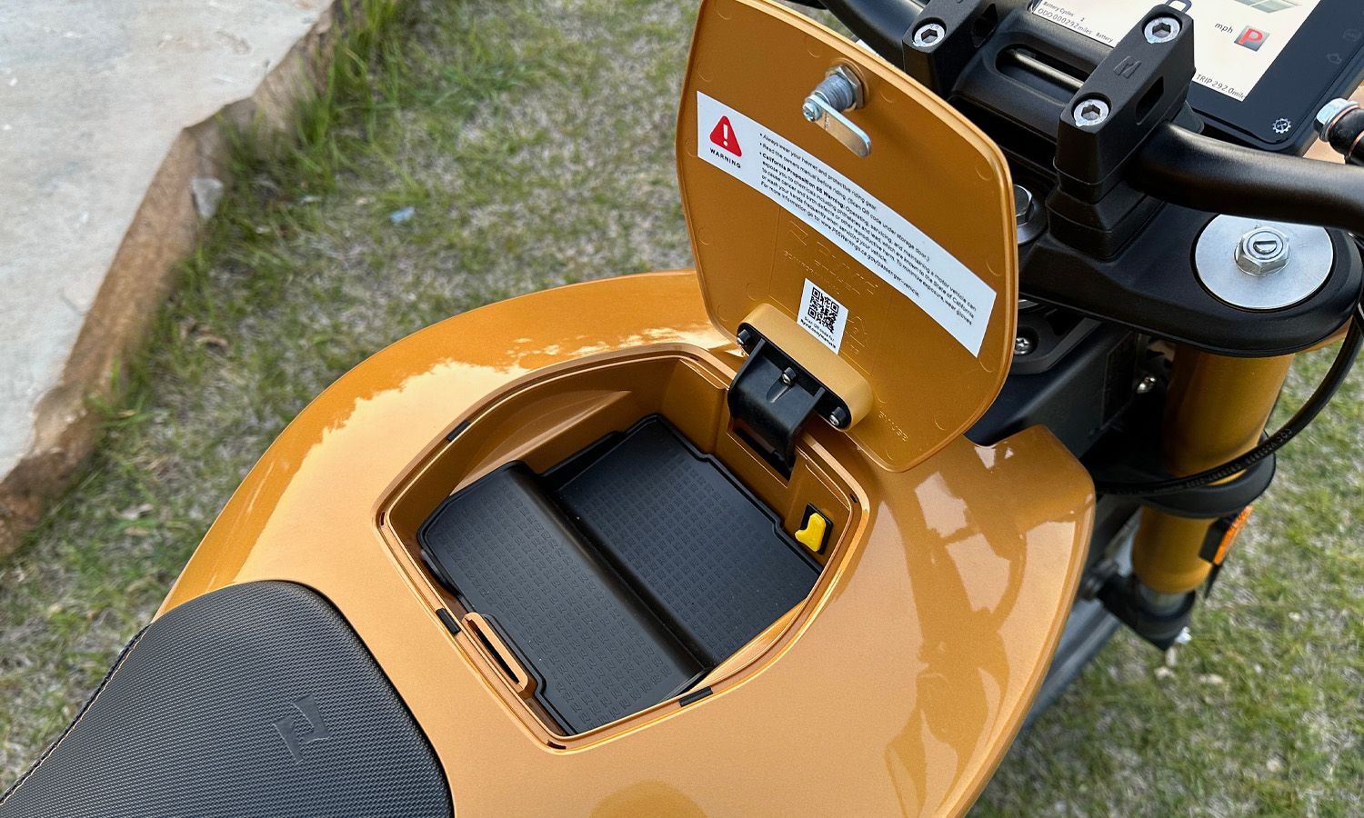 Ryvid Anthem Motorcycle Review